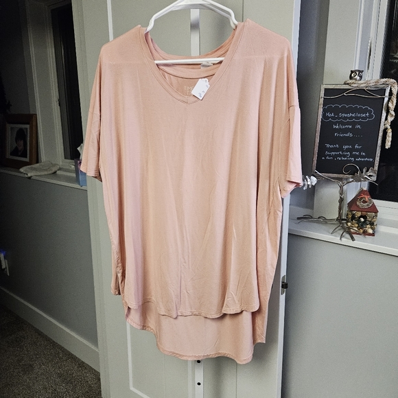 Tops | Peach Color Tunic Length Top Size Large Gifted | Poshmark